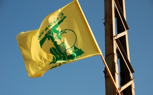 Terror Flags Waved Openly in Streets of London | CNSNews